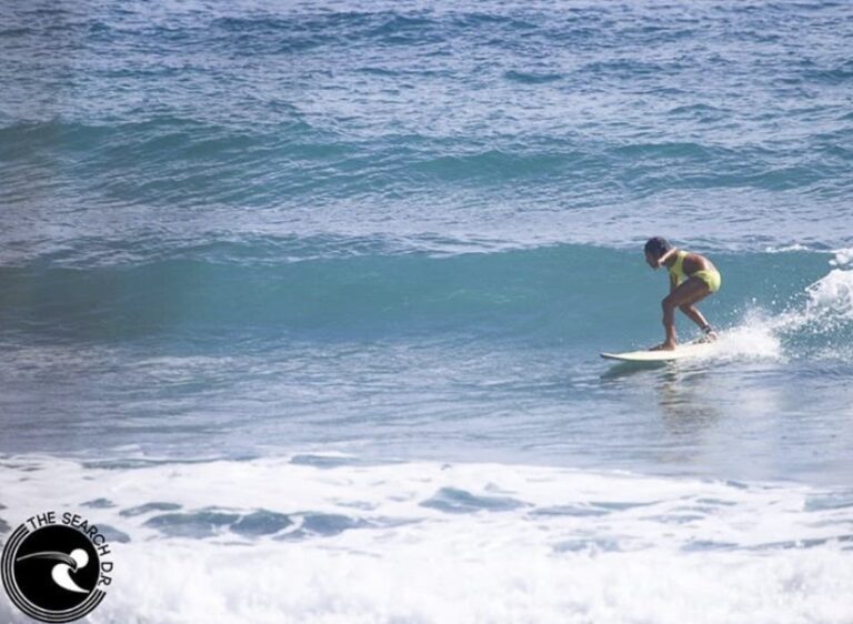 Surfing in Cabarete | carambolasurfhouse.net